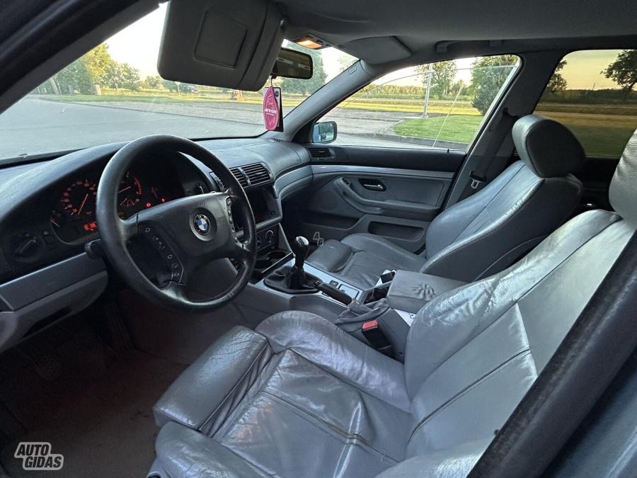 BMW 525 2001 Širvintos, ar dzinēja tilpumu 2.50 L un nobraukumu 400 tūkst. km par 650 €, foto 6 vietnē AUTOMOTO.COM.LV