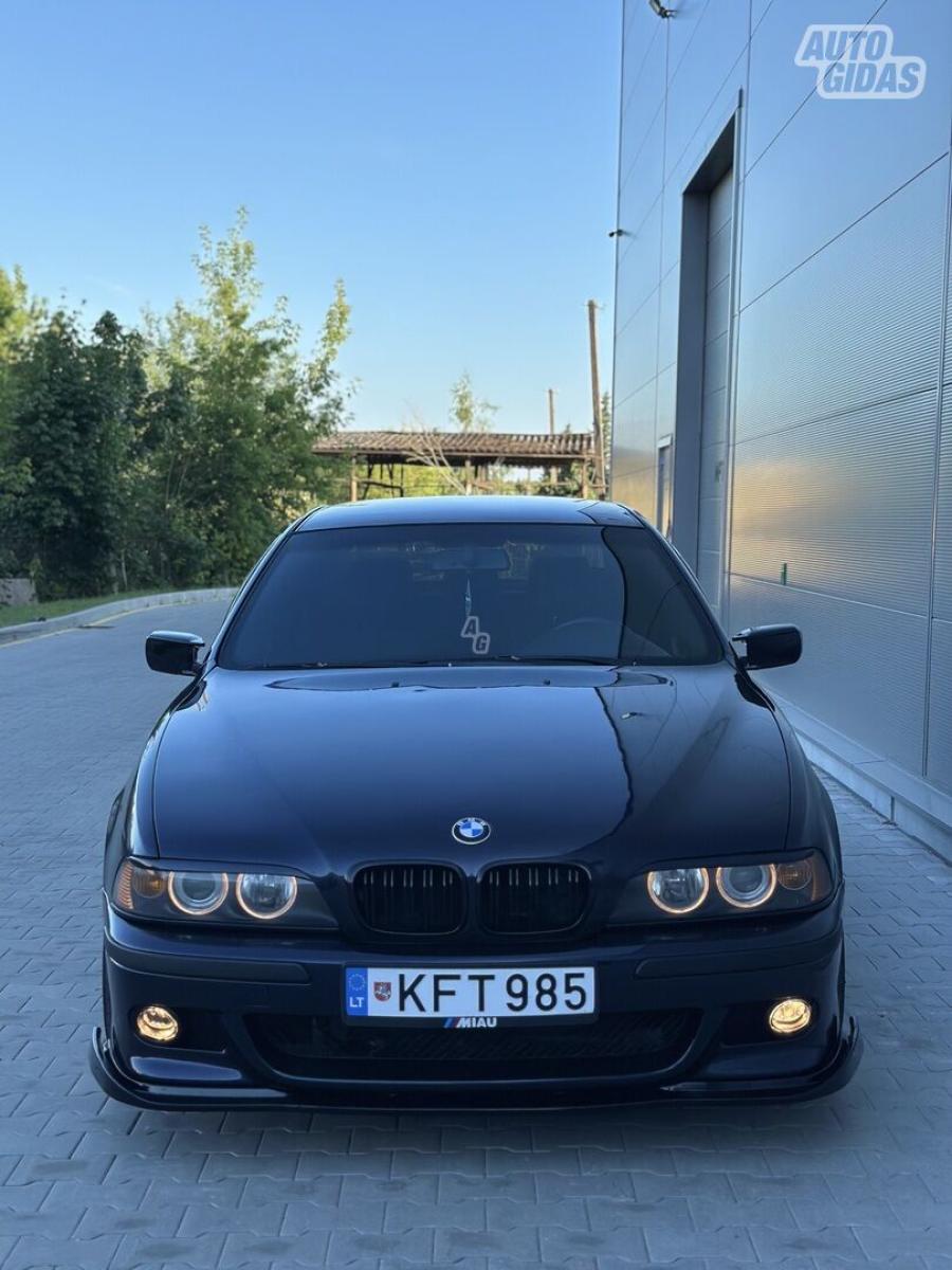 BMW 525 2001 in Vilnius, with an engine capacity of 2.50 L and mileage of 475 thousand km for 3650 €, photo 4 on AUTOMOTO.COM.LV