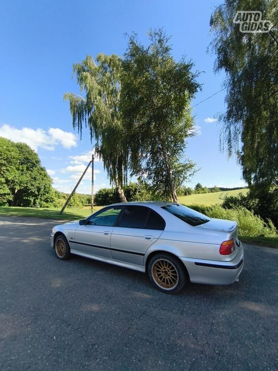 BMW 525 2001 Kelmė, ar dzinēja tilpumu 2.50 L un nobraukumu 418 tūkst. km par 3050 €, foto 7 vietnē AUTOMOTO.COM.LV