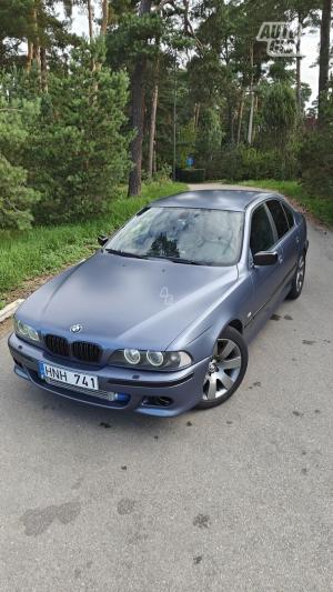 BMW 525 2001 Kauņa, ar dzinēja tilpumu 2.50 L un nobraukumu 326 tūkst. km par 3900 €, foto  vietnē AUTOMOTO.COM.LV
