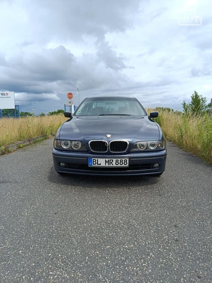 BMW 525 2001 in Vilnius, with an engine capacity of 2.50 L and mileage of 364 thousand km for 3600 €, photo 3 on AUTOMOTO.COM.LV