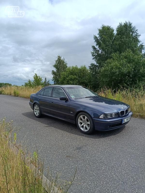 BMW 525 2001 in Vilnius, with an engine capacity of 2.50 L and mileage of 364 thousand km for 3600 €, photo 3 on AUTOMOTO.COM.LV