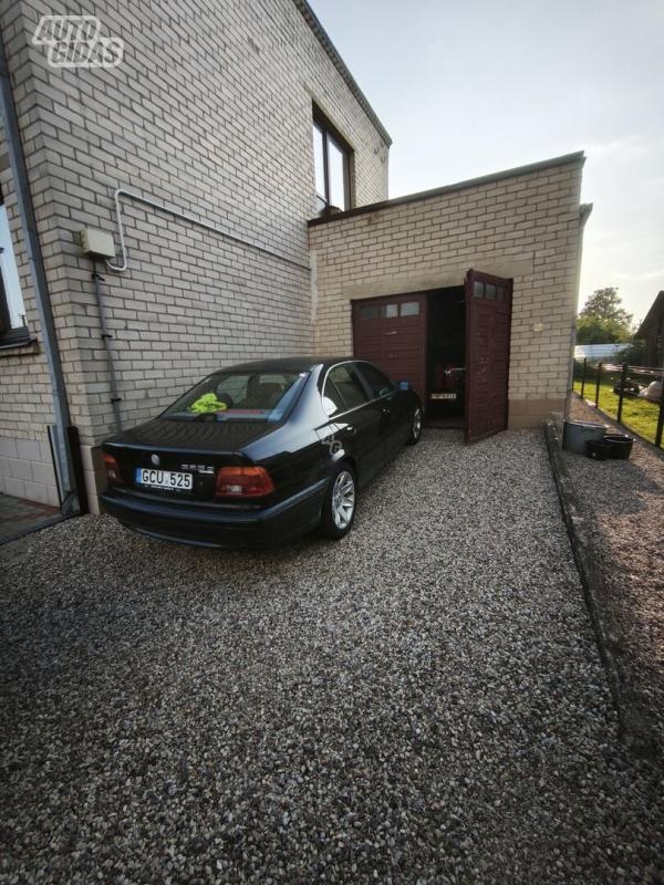 BMW 525 2001 Utena, ar dzinēja tilpumu 2.50 L un nobraukumu 262 tūkst. km par 2000 €, foto 3 vietnē AUTOMOTO.COM.LV