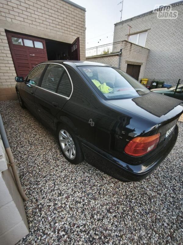 BMW 525 2001 Utena, ar dzinēja tilpumu 2.50 L un nobraukumu 262 tūkst. km par 2000 €, foto 4 vietnē AUTOMOTO.COM.LV