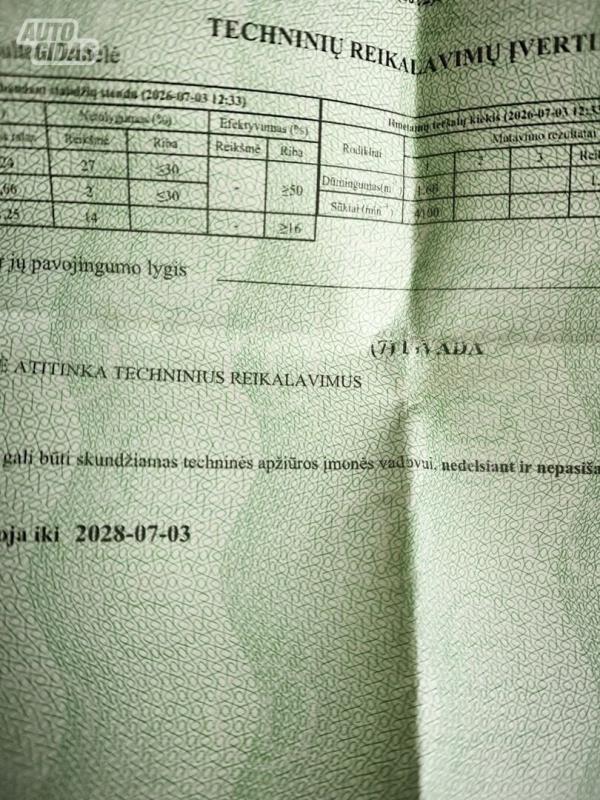 BMW 525 2001 Utena, ar dzinēja tilpumu 2.50 L un nobraukumu 262 tūkst. km par 2000 €, foto 5 vietnē AUTOMOTO.COM.LV