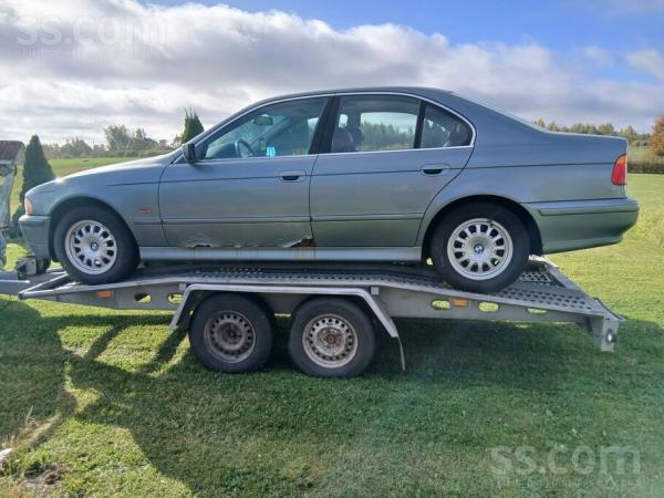 БМВ 525 2001 в Лудза на AUTOMOTO.COM.LV БМВ 525 2001 в Лудза, объемом двигателя 2.50 л и пробегом 295 тыс. км за 2000 €, фото 1 на AUTOMOTO.COM.LV