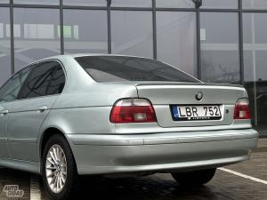 BMW 525 2002 in Vilnius, with an engine capacity of 2.50 L and mileage of 362 thousand km for 3000 €, photo 4 on AUTOMOTO.COM.LV
