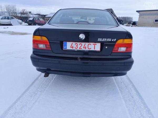 BMW 525 2002 Marijampole, ar dzinēja tilpumu 2.50 L un nobraukumu 310 tūkst. km par 3500 €, foto 6 vietnē AUTOMOTO.COM.LV