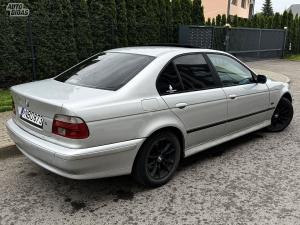 BMW 525 2002 in Kaunas, with an engine capacity of 2.50 L and mileage of 428 thousand km for 1350 €, photo 11 on AUTOMOTO.COM.LV