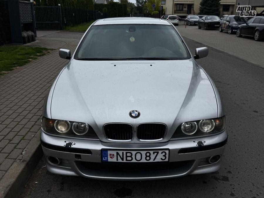 BMW 525 2002 in Kaunas, with an engine capacity of 2.50 L and mileage of 428 thousand km for 1350 €, photo 13 on AUTOMOTO.COM.LV