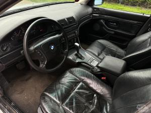 BMW 525 2002 in Kaunas, with an engine capacity of 2.50 L and mileage of 428 thousand km for 1350 €, photo 14 on AUTOMOTO.COM.LV