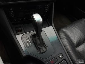 BMW 525 2002 in Kaunas, with an engine capacity of 2.50 L and mileage of 428 thousand km for 1350 €, photo 17 on AUTOMOTO.COM.LV