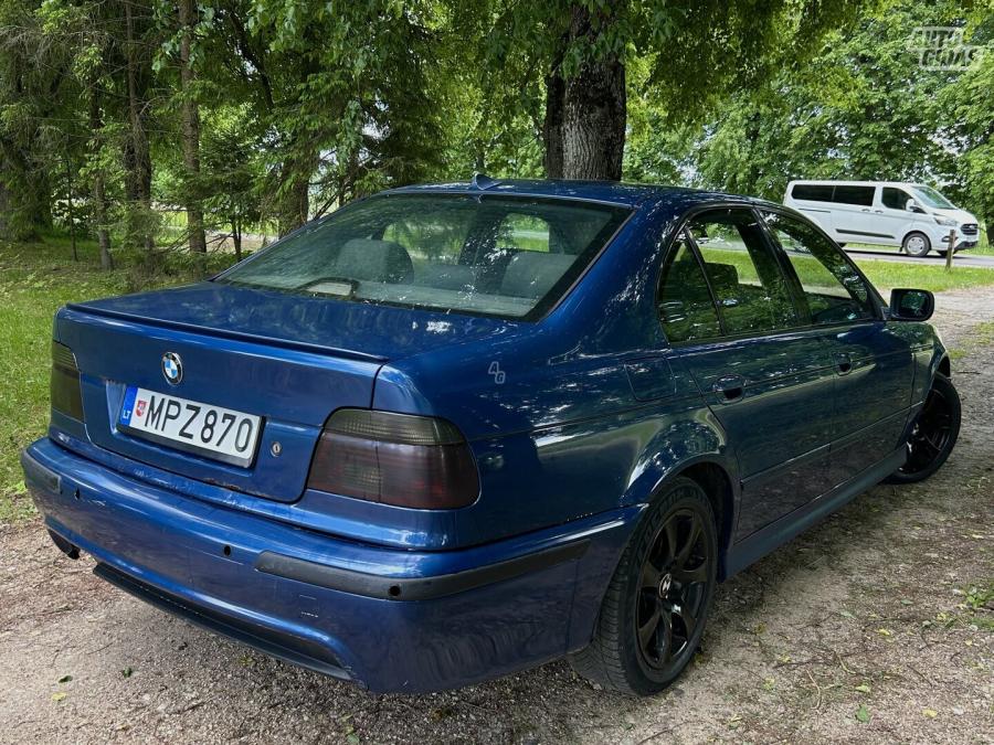 BMW 525 2002 Širvintos, ar dzinēja tilpumu 2.50 L un nobraukumu 342 tūkst. km par 1650 €, foto 7 vietnē AUTOMOTO.COM.LV
