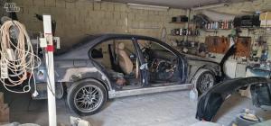 BMW 525 2002 Kauņa, ar dzinēja tilpumu 2.50 L un nobraukumu 345 tūkst. km par 8999 €, foto 23 vietnē AUTOMOTO.COM.LV