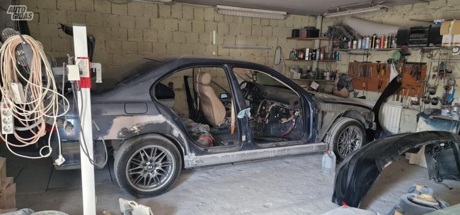 BMW 525 2002 Kauņa, ar dzinēja tilpumu 2.50 L un nobraukumu 345 tūkst. km par 8999 €, foto 23 vietnē AUTOMOTO.COM.LV