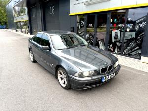 BMW 525 2002 Tallina, ar dzinēja tilpumu 2.50 L un nobraukumu 340 tūkst. km par 5499 €, foto 4 vietnē AUTOMOTO.COM.LV