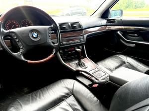 BMW 525 2002 Tallina, ar dzinēja tilpumu 2.50 L un nobraukumu 340 tūkst. km par 5499 €, foto 8 vietnē AUTOMOTO.COM.LV