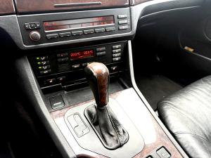 BMW 525 2002 Tallina, ar dzinēja tilpumu 2.50 L un nobraukumu 340 tūkst. km par 5499 €, foto 13 vietnē AUTOMOTO.COM.LV