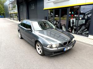 BMW 525 2002 Tallina, ar dzinēja tilpumu 2.50 L un nobraukumu 340 tūkst. km par 5499 €, foto 19 vietnē AUTOMOTO.COM.LV