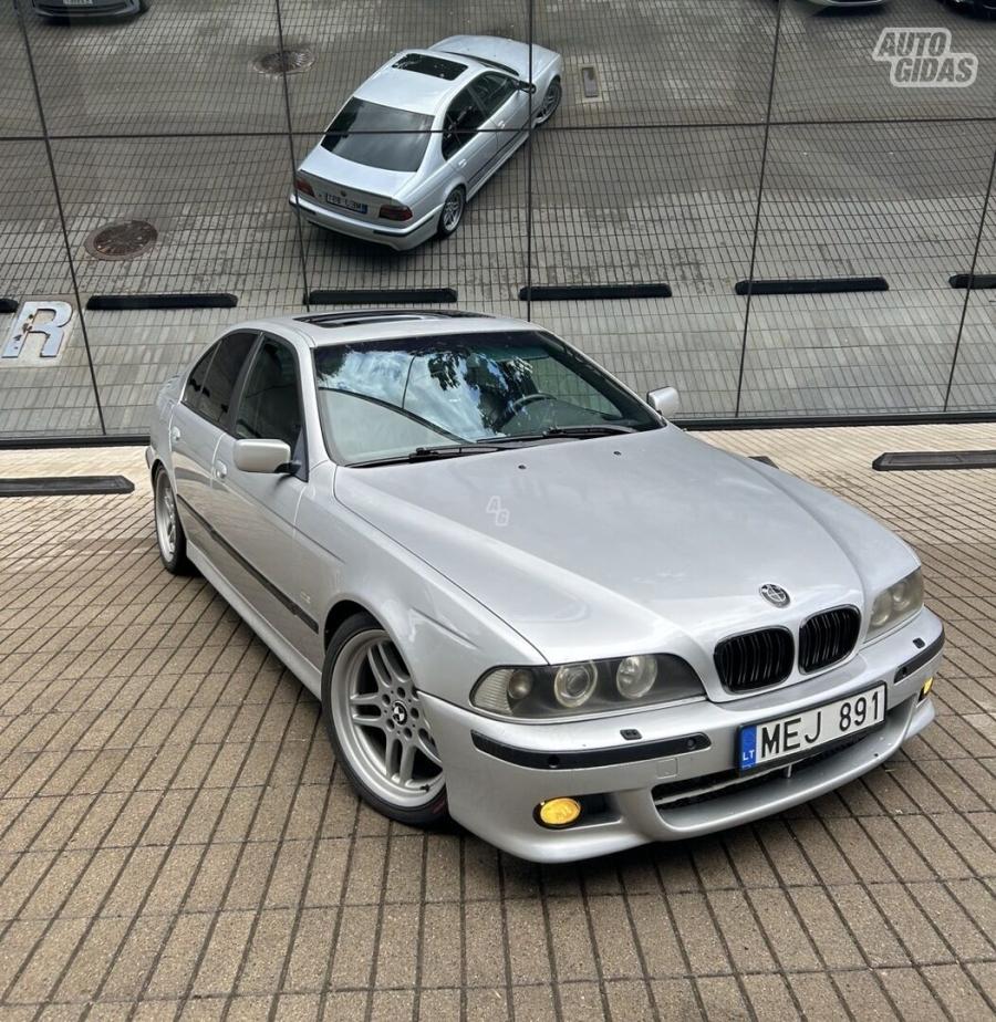BMW 525 2002 Kauņa, ar dzinēja tilpumu 2.50 L un nobraukumu 438 tūkst. km par 3350 €, foto 1 vietnē AUTOMOTO.COM.LV