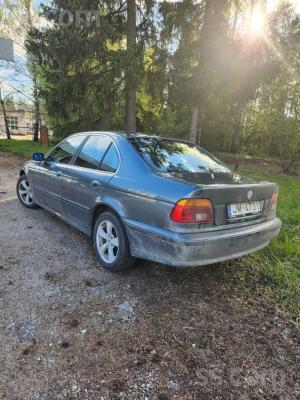 BMW 525 2003 Valka, ar dzinēja tilpumu 2.50 L un nobraukumu 355 tūkst. km par 1500 €, foto 2 vietnē AUTOMOTO.COM.LV