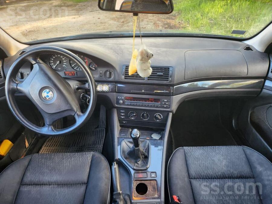 BMW 525 2003 Valka, ar dzinēja tilpumu 2.50 L un nobraukumu 355 tūkst. km par 1500 €, foto 5 vietnē AUTOMOTO.COM.LV
