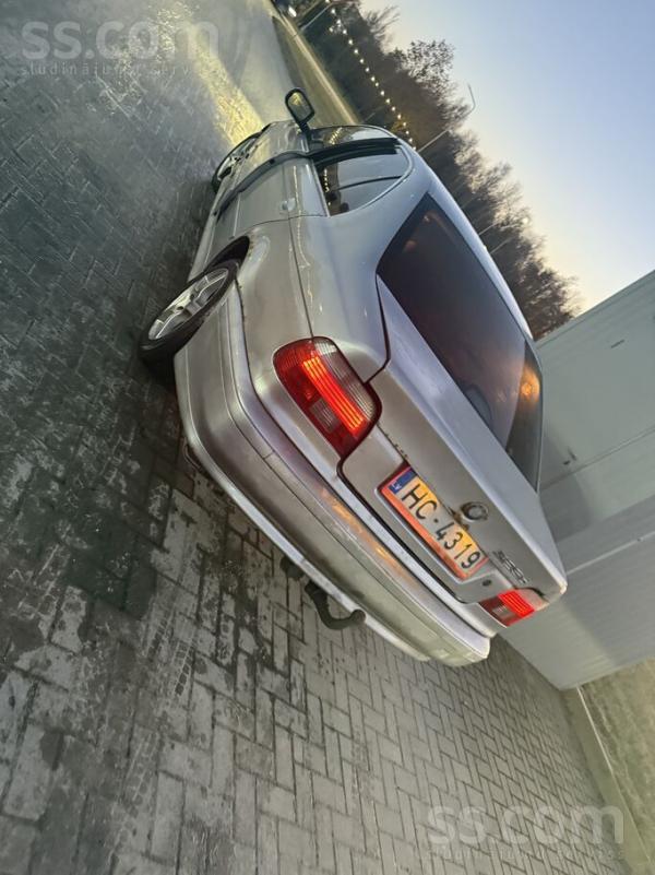 BMW 525 2003 in Aizkraukle, with an engine capacity of 2.50 L and mileage of 444 thousand km for 900 €, photo 4 on AUTOMOTO.COM.LV