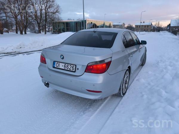 BMW 525 2003 in Ventspils, with an engine capacity of 2.50 L and mileage of 317 thousand km for 2800 €, photo 3 on AUTOMOTO.COM.LV