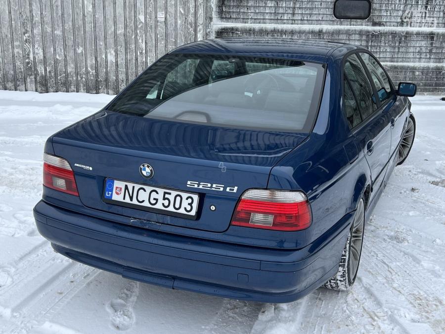 BMW 525 2003 in Kaunas, with an engine capacity of 2.50 L and mileage of 417 thousand km for 1750 €, photo 2 on AUTOMOTO.COM.LV