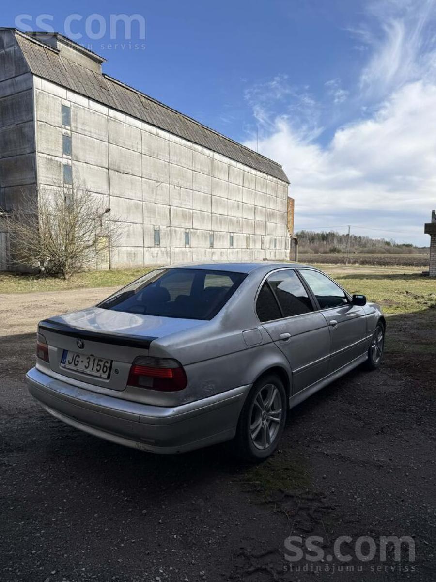 BMW 525 2003 Rēzekne, ar dzinēja tilpumu 2.50 L un nobraukumu 439 tūkst. km par 1450 €, foto 5 vietnē AUTOMOTO.COM.LV