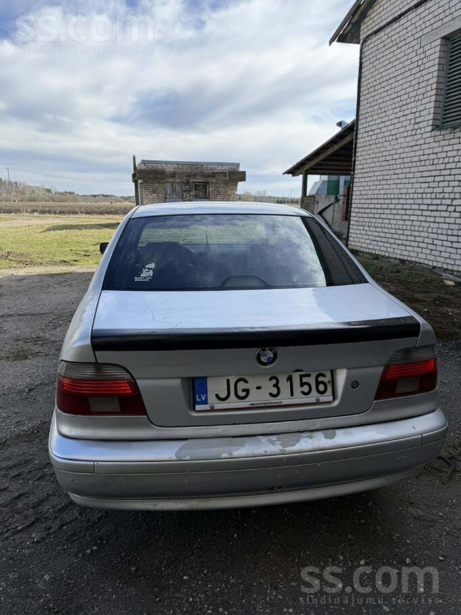 BMW 525 2003 Rēzekne, ar dzinēja tilpumu 2.50 L un nobraukumu 439 tūkst. km par 1450 €, foto 6 vietnē AUTOMOTO.COM.LV