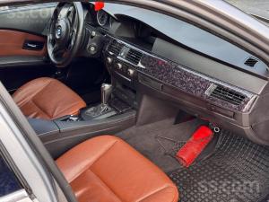 BMW 525 2003 Ogre, ar dzinēja tilpumu 2.50 L un nobraukumu 398 tūkst. km par 3950 €, foto 11 vietnē AUTOMOTO.COM.LV