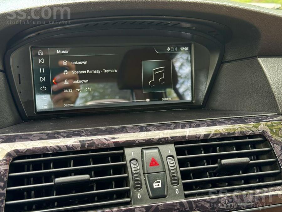 BMW 525 2003 Ogre, ar dzinēja tilpumu 2.50 L un nobraukumu 398 tūkst. km par 3950 €, foto 12 vietnē AUTOMOTO.COM.LV