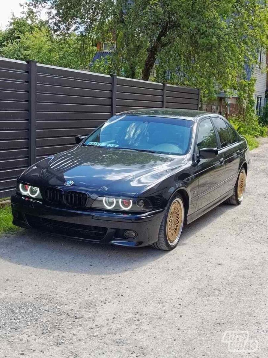 BMW 525 2003 in Vilnius, with an engine capacity of 2.50 L and mileage of 340 thousand km for 2700 €, photo 1 on AUTOMOTO.COM.LV
