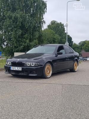 BMW 525 2003 in Vilnius, with an engine capacity of 2.50 L and mileage of 340 thousand km for 2700 €, photo 3 on AUTOMOTO.COM.LV