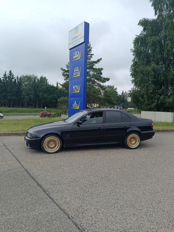 BMW 525 2003 Viļņa, ar dzinēja tilpumu 2.50 L un nobraukumu 340 tūkst. km par 2700 €, foto 4 vietnē AUTOMOTO.COM.LV