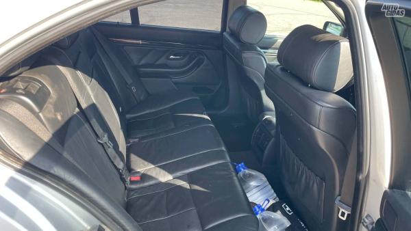 BMW 525 2003 Viļņa, ar dzinēja tilpumu 2.50 L un nobraukumu 380 tūkst. km par 3199 €, foto 9 vietnē AUTOMOTO.COM.LV