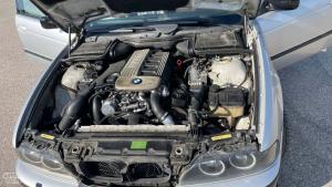 BMW 525 2003 Viļņa, ar dzinēja tilpumu 2.50 L un nobraukumu 380 tūkst. km par 3199 €, foto 12 vietnē AUTOMOTO.COM.LV
