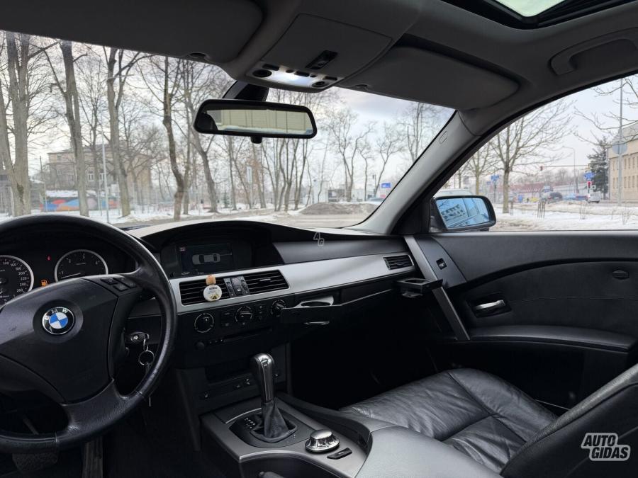 BMW 525 2004 Viļņa, ar dzinēja tilpumu 2.50 L un nobraukumu 390 tūkst. km par 2750 €, foto 10 vietnē AUTOMOTO.COM.LV