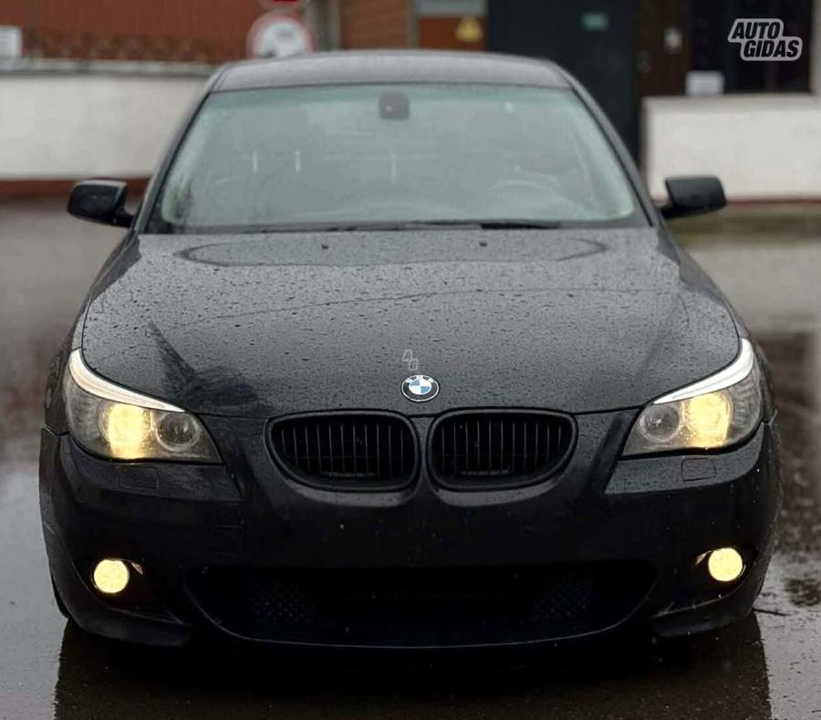 BMW 525 2004 Viļņa, ar dzinēja tilpumu 2.50 L un nobraukumu 350 tūkst. km par 3500 €, foto 4 vietnē AUTOMOTO.COM.LV