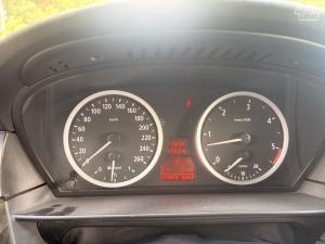 BMW 525 2004 in Vilnius, with an engine capacity of 2.50 L and mileage of 417 thousand km for 3499 €, photo 11 on AUTOMOTO.COM.LV