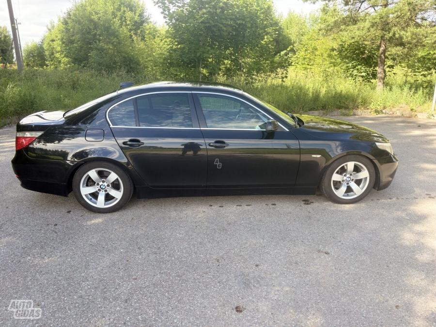 BMW 525 2004 in Vilnius, with an engine capacity of 2.50 L and mileage of 417 thousand km for 3499 €, photo 16 on AUTOMOTO.COM.LV