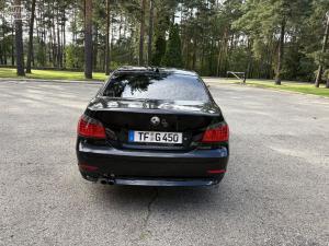 BMW 525 2004 Varėna, ar dzinēja tilpumu 2.50 L un nobraukumu 330 tūkst. km par 2650 €, foto 7 vietnē AUTOMOTO.COM.LV