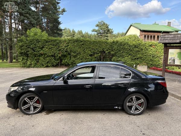 BMW 525 2004 Varėna, ar dzinēja tilpumu 2.50 L un nobraukumu 330 tūkst. km par 2650 €, foto 8 vietnē AUTOMOTO.COM.LV