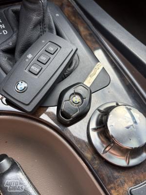 BMW 525 2004 Varėna, ar dzinēja tilpumu 2.50 L un nobraukumu 330 tūkst. km par 2650 €, foto 13 vietnē AUTOMOTO.COM.LV