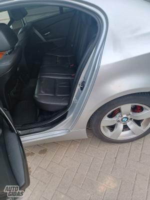 BMW 525 2004 Viļņa, ar dzinēja tilpumu 2.50 L un nobraukumu 0 tūkst. km par 2200 €, foto 4 vietnē AUTOMOTO.COM.LV