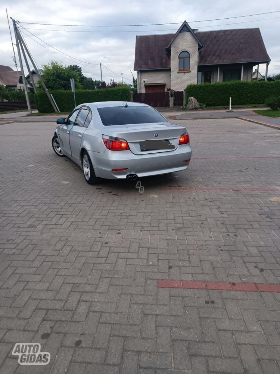 BMW 525 2004 in Vilnius, with an engine capacity of 2.50 L and mileage of 0 thousand km for 2000 €, photo 4 on AUTOMOTO.COM.LV