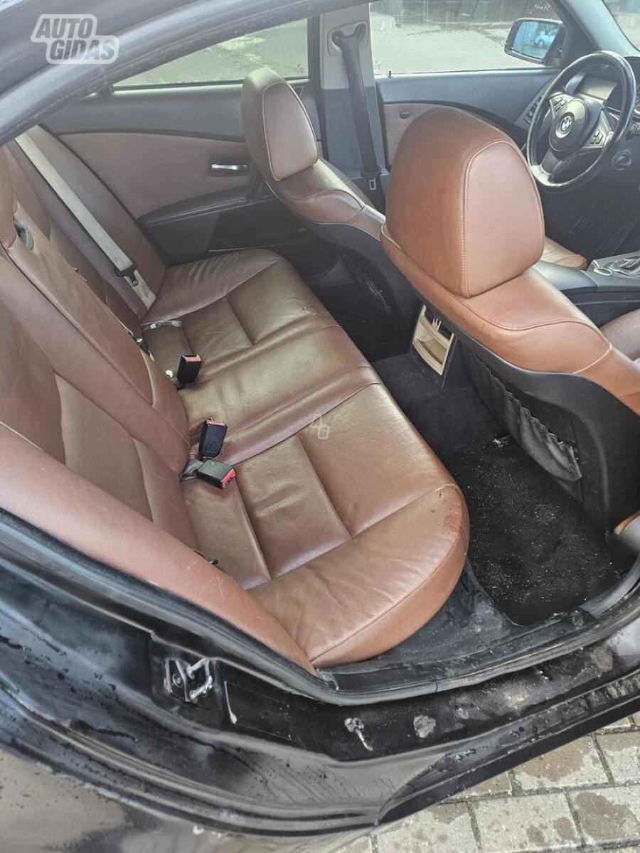 BMW 525 2004 in Vilkaviskis, with an engine capacity of 2.50 L and mileage of 500 thousand km for 1350 €, photo 10 on AUTOMOTO.COM.LV