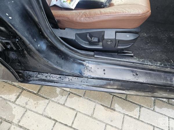 БМВ 525 2004 в Вилкавишкис, объемом двигателя 2.50 л и пробегом 500 тыс. км за 1350 €, фото 10 на AUTOMOTO.COM.LV