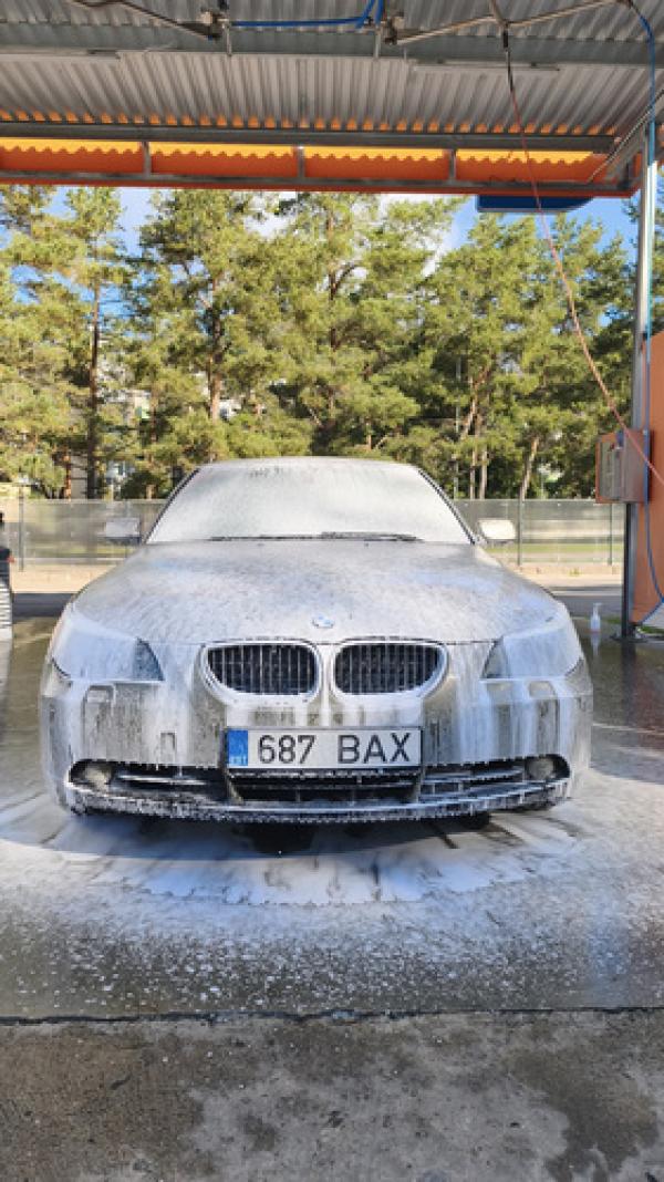 BMW 525 2004 Tallina, ar dzinēja tilpumu 0.00 L un nobraukumu 275 tūkst. km par 4000 €, foto 1 vietnē AUTOMOTO.COM.LV
